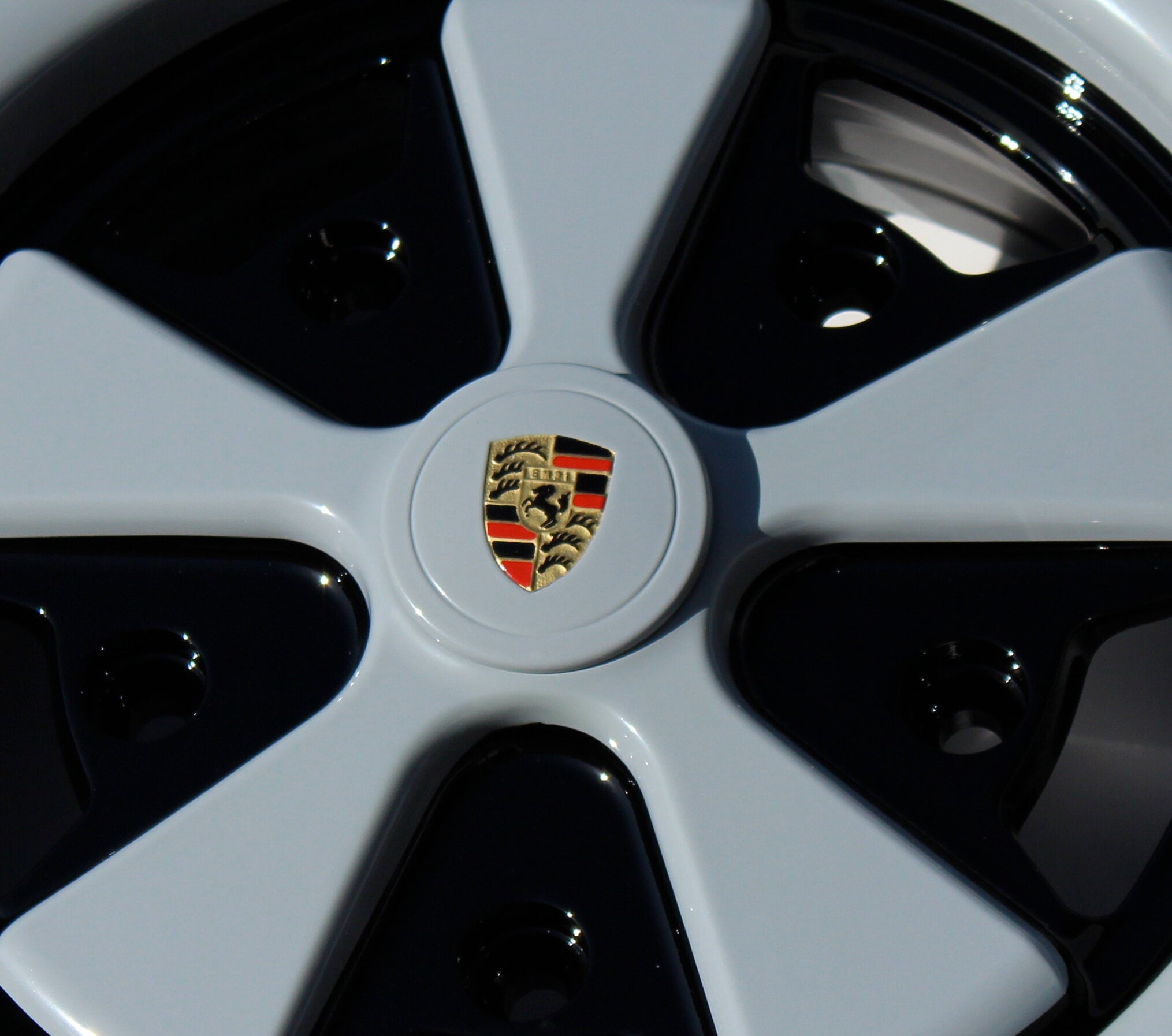 Wide 5 x 205 Dove Gray Detailed Fuchs Wheels - Aircooled Vintage Works
